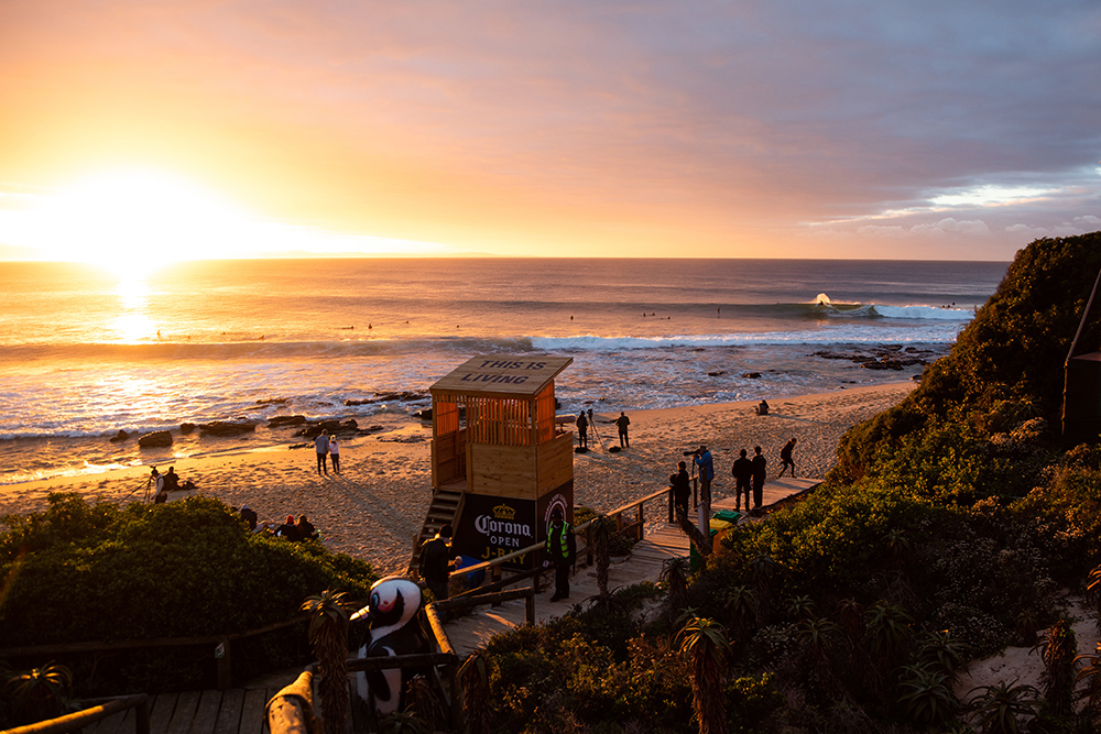 Day 1 at the J'Bay Open | Form Guide | Swellnet