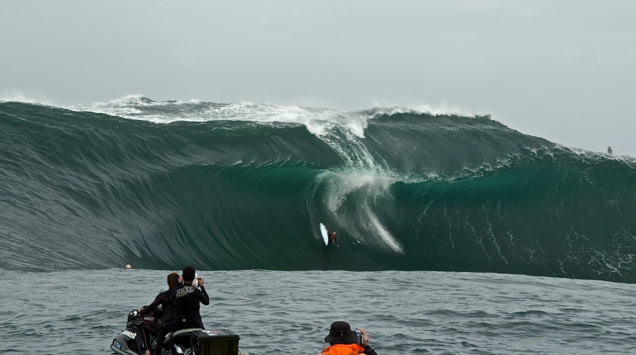 Tim Bonython showreel - video | Swellnet Dispatch | Swellnet