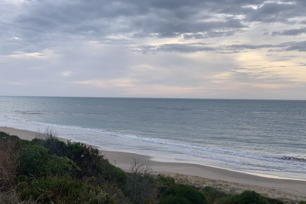 Middleton Detailed Surf Report, Surf Photos, Live Winds, Tides and ...