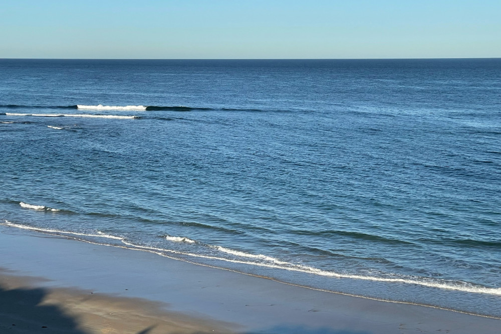 Mid Coast Detailed Surf Report, Surf Photos, Live Winds, Tides and ...