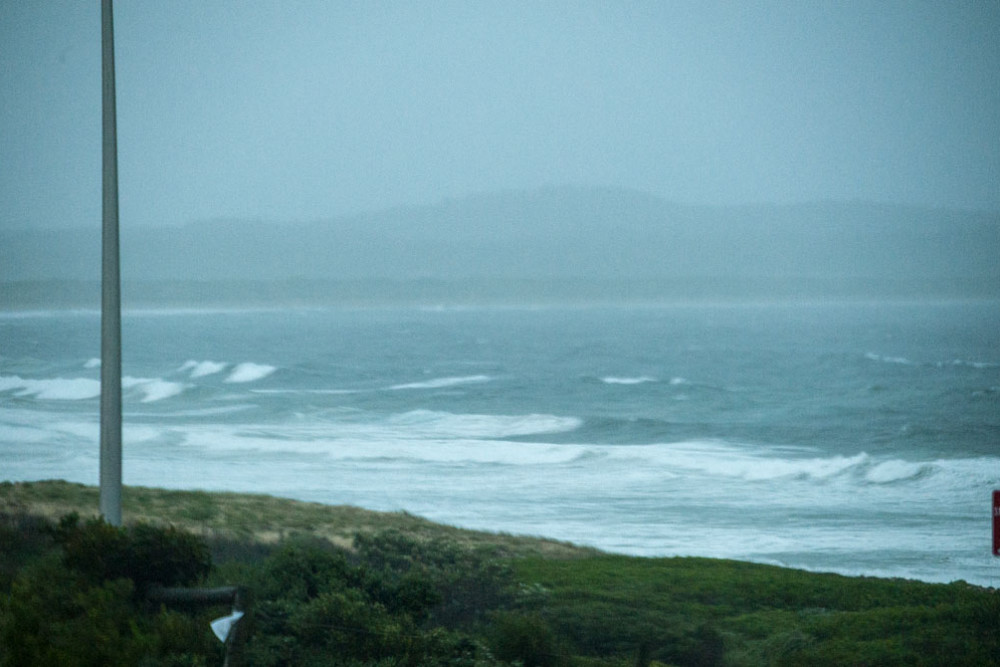 Cronulla Detailed Surf Report, Surf Photos, Live Winds, Tides and ...