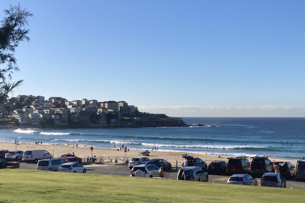 Eastern Beaches Detailed Surf Report, Surf Photos, Live Winds, Tides ...