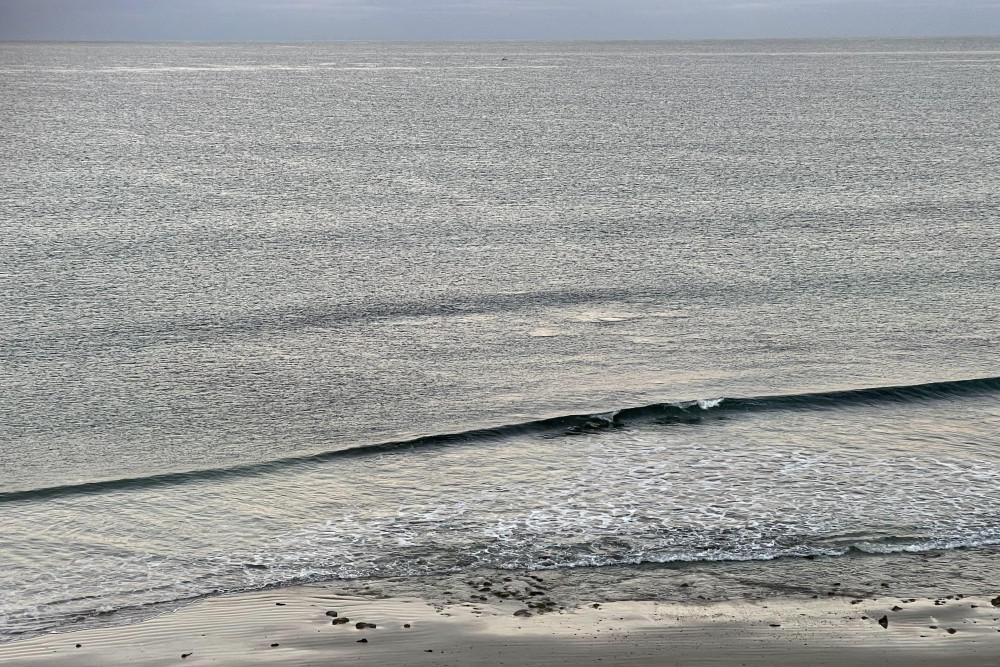 Mid Coast Detailed Surf Report, Surf Photos, Live Winds, Tides and ...