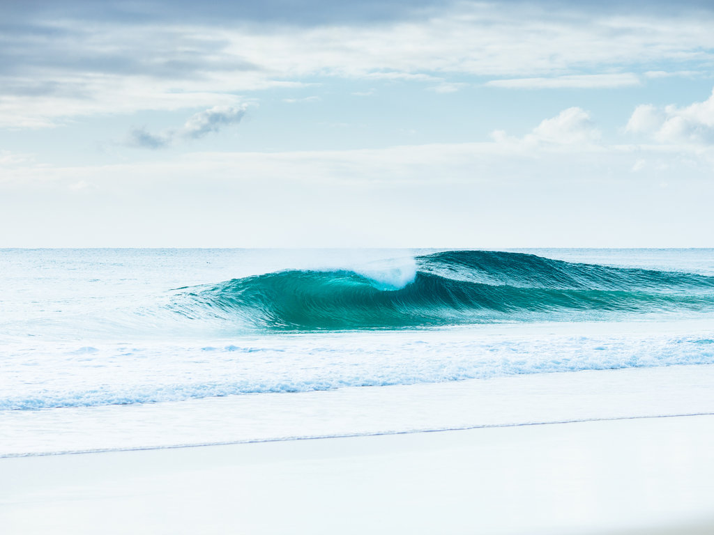 Ice blue too - photos | Surf Photos by Ed Sloane | Swellnet Sessions ...