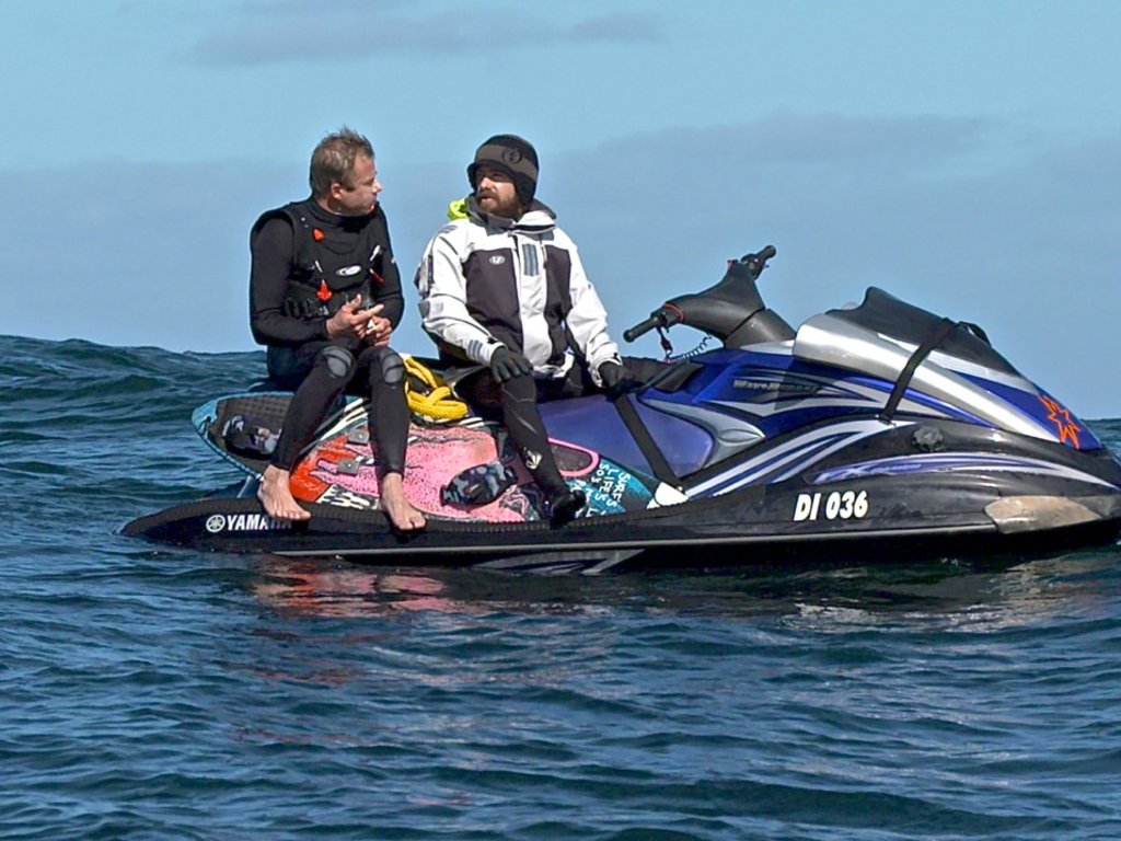 Tall Tales and True from The Right | Surf Photos by Tim Bonython/ASMF12 ...