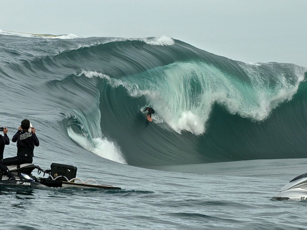 Stage Right | Surf Photos by Tim Bonython | Swellnet Sessions | Swellnet