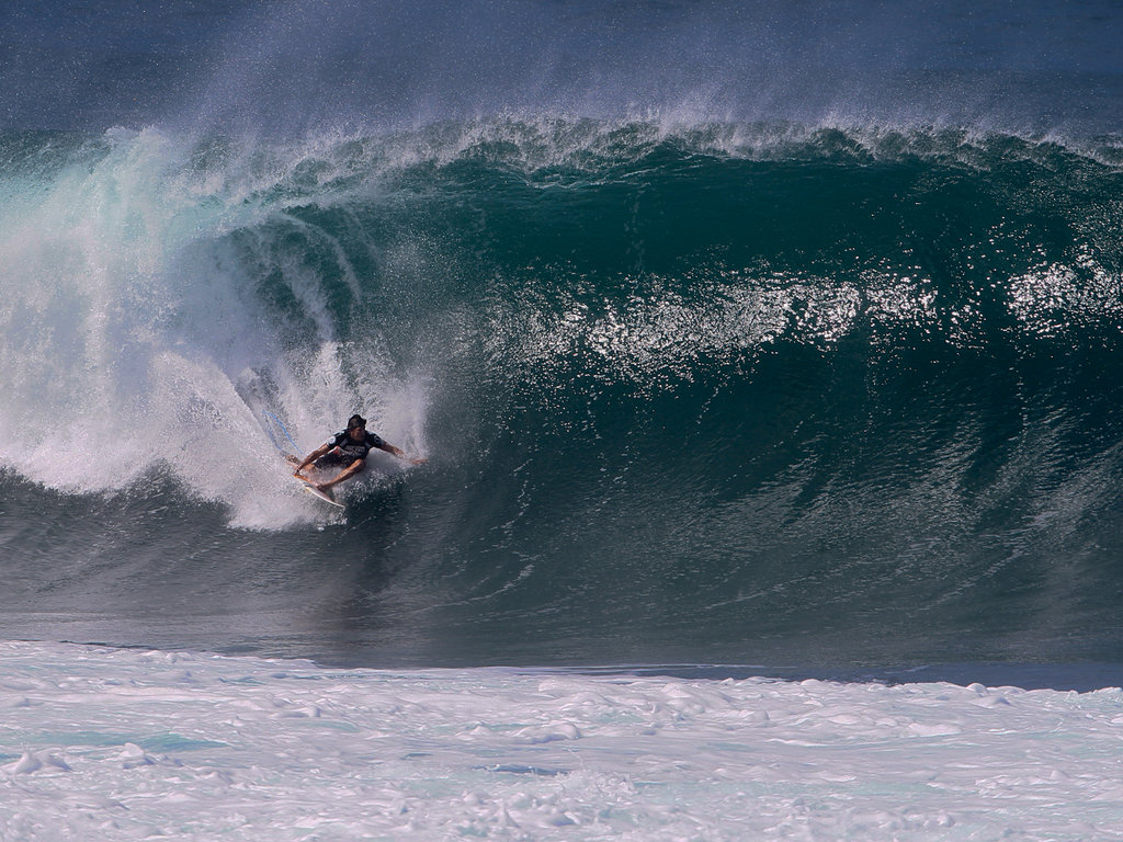 Volcom Pipe Pro: Day 2 | Surf Photos by volcom/bielmann | Swellnet ...