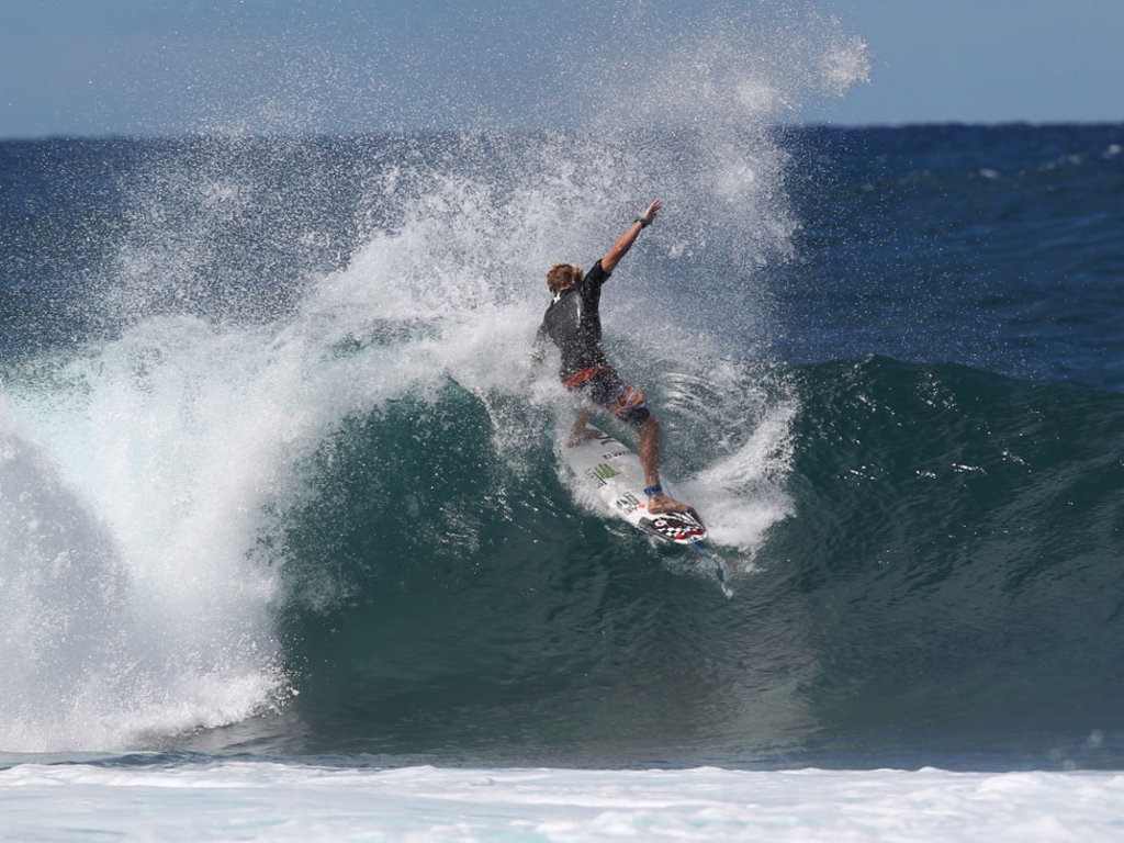 John John Backside Air | Surf Photos by Grant Trouville | Swellnet ...