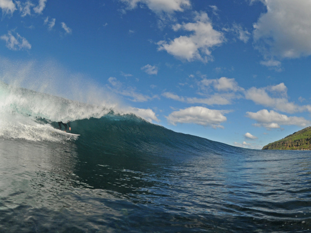 Rock, scissors, reef | Surf Photos by Jughead Allport | Swellnet ...