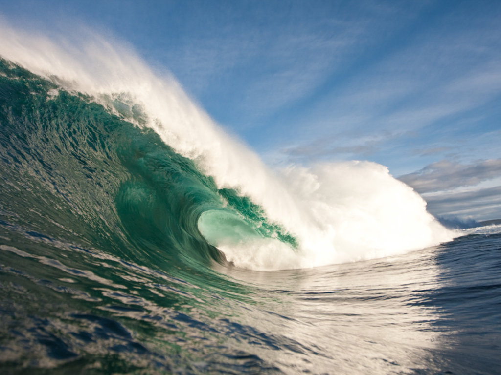 Pole Dancing | Surf Photos by Mathew Tildesley | Swellnet Sessions ...