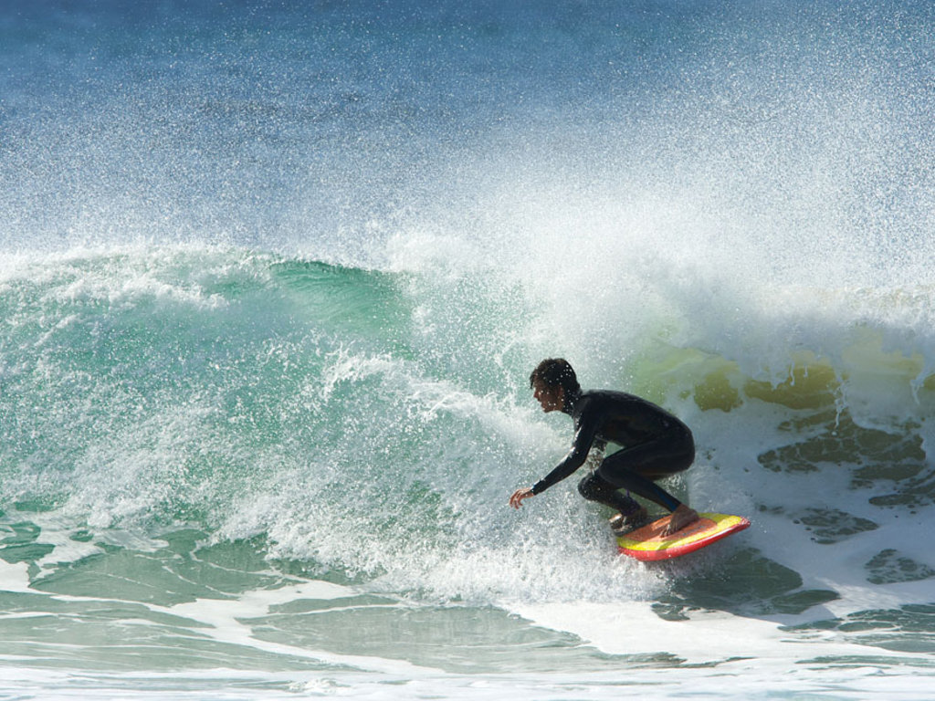 Flying Solo | Surf Photos by Adam Weathered | Swellnet Sessions | Swellnet