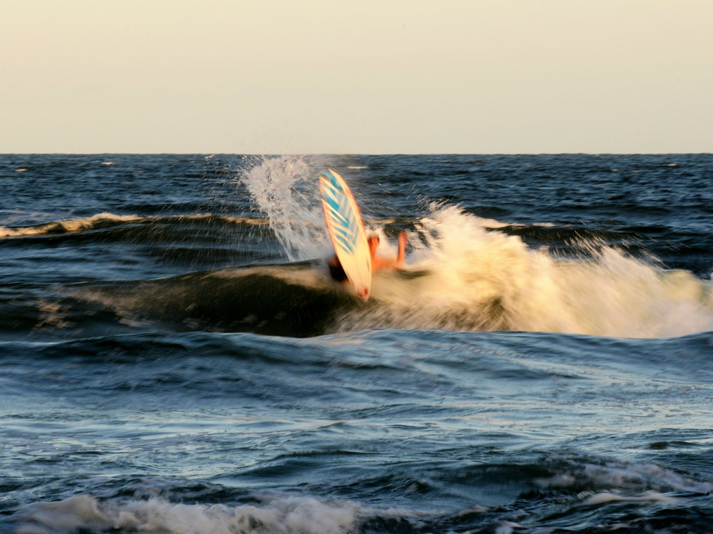 Speed Defies Gravity | Surf Photos by Jack Dekort | Swellnet Sessions ...