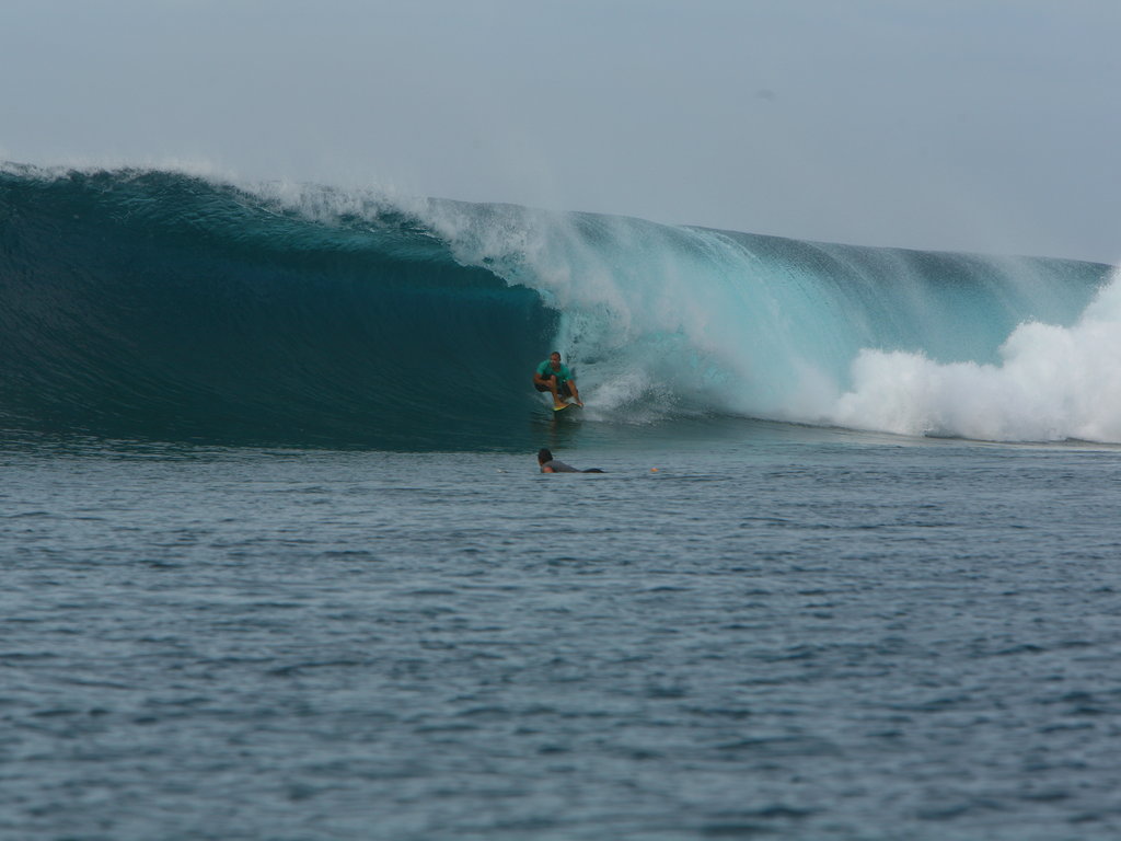 Riding Kong's Donkey | Surf Photos by Allois Malfatani | Swellnet ...