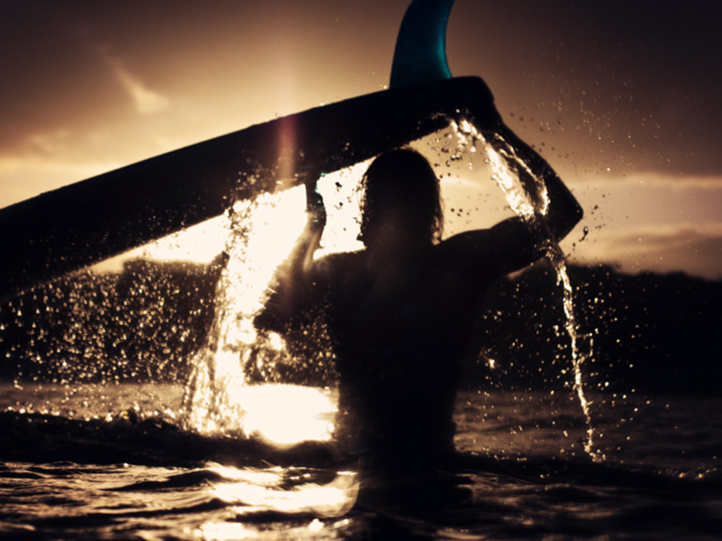 Knight Rider | Surf Photos by Gary Parker | Swellnet Sessions | Swellnet