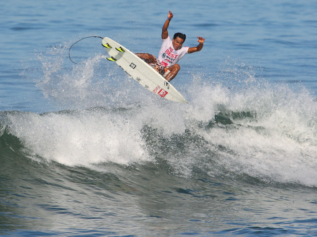 Best West Java Surfing Competition | Surf Photos by Tim Hain | Swellnet ...