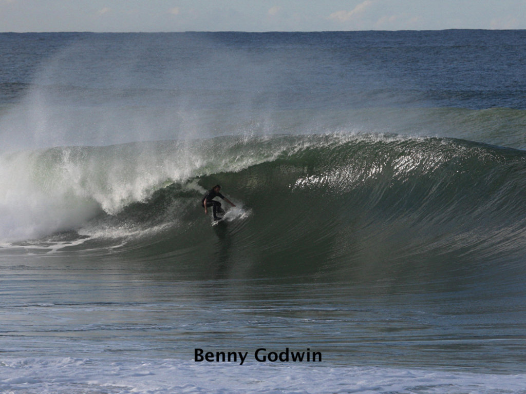 The Boys Light Up (and Kate too!) | Surf Photos by Adam Scard ...