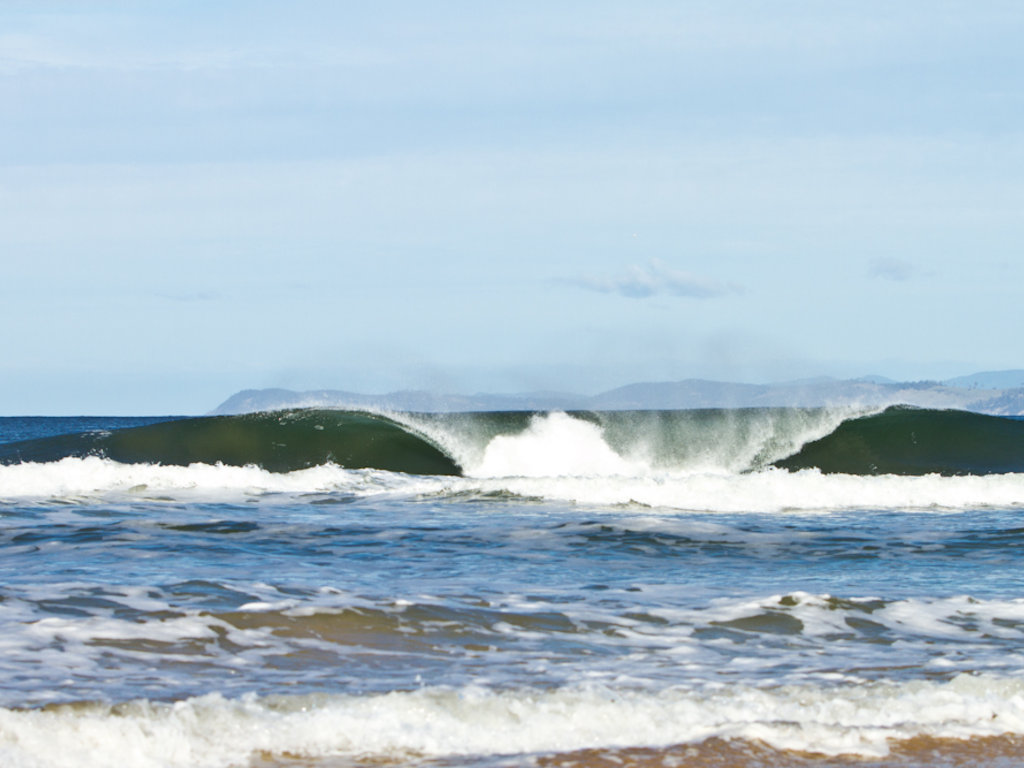 All around the apple cart | Surf Photos by Mathew Tildesley | Swellnet ...