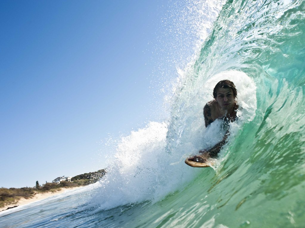 Weaving on a Hand Plane | Surf Photos by Jack Dekort | Swellnet ...