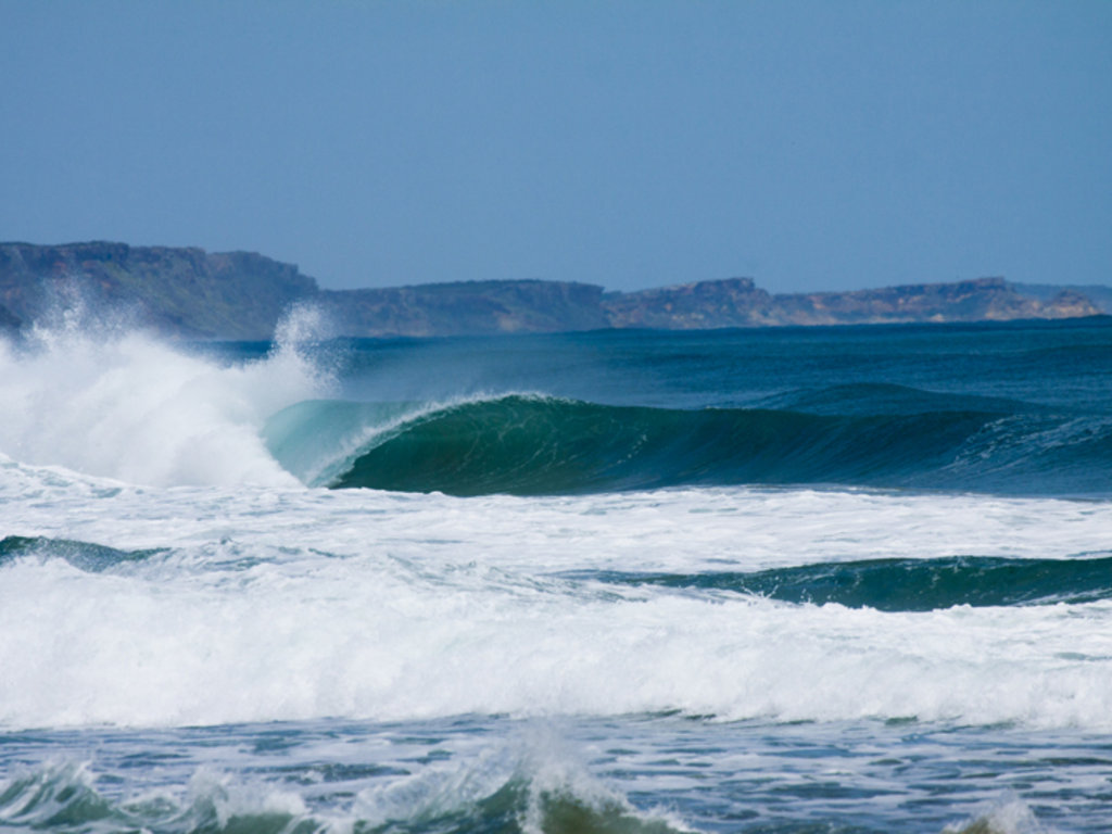 Shift Works | Surf Photos by Ben Differding | Swellnet Sessions | Swellnet