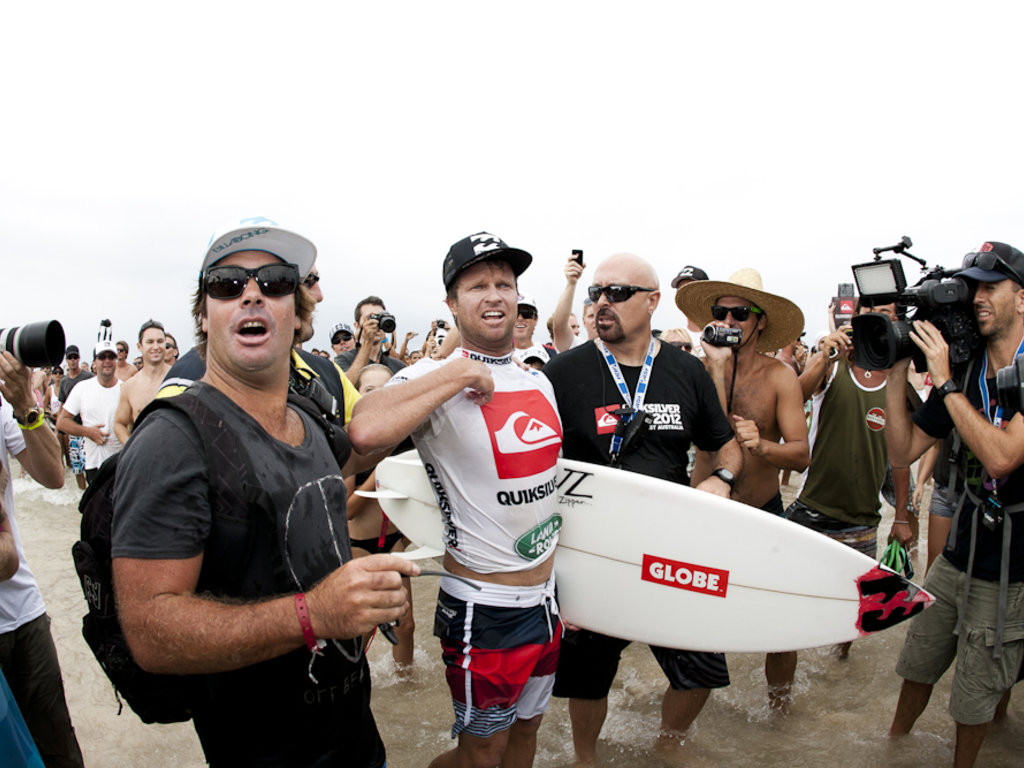 The Ecstasy of Victory | Surf Photos by Alex Ormerod | Swellnet ...