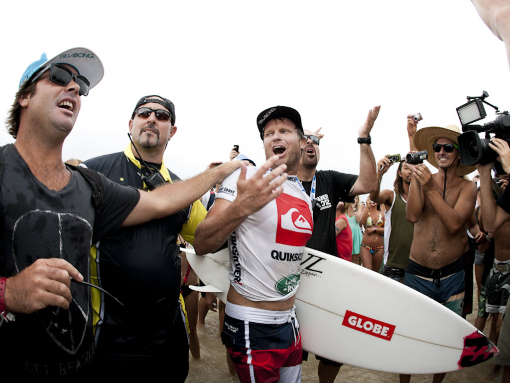 The Ecstasy of Victory | Surf Photos by Alex Ormerod | Swellnet ...