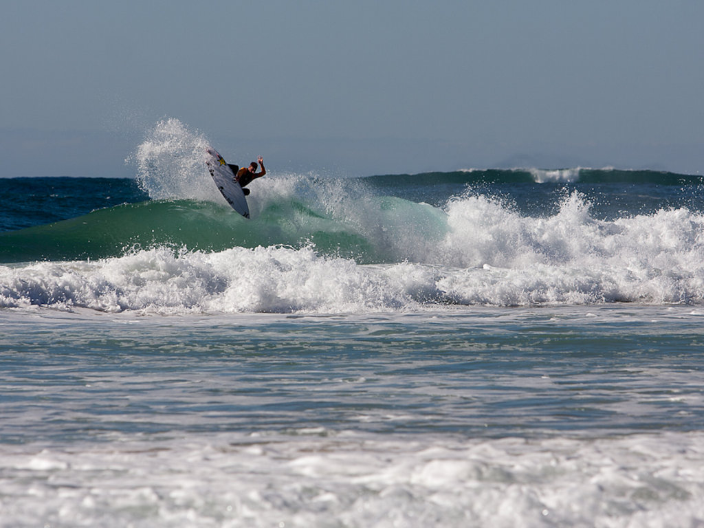 Deep and High | Surf Photos by Grant Davis | Swellnet Sessions | Swellnet