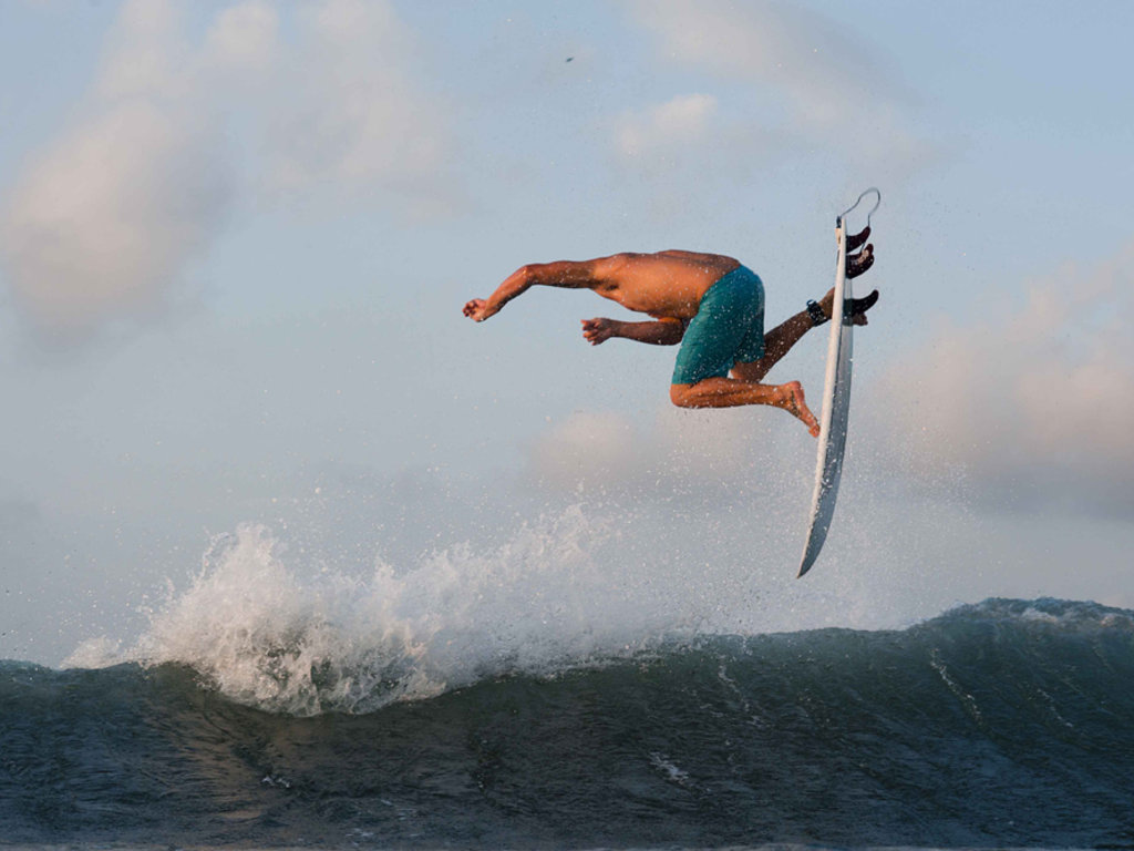 Canggu Sunset Power Session | Surf Photos by Jack Dekort | Swellnet ...